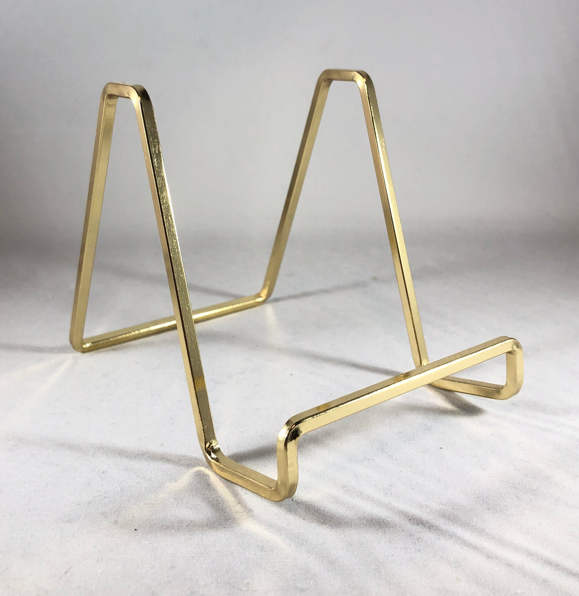 Small Metal Display Stand – Coral Bells Designs